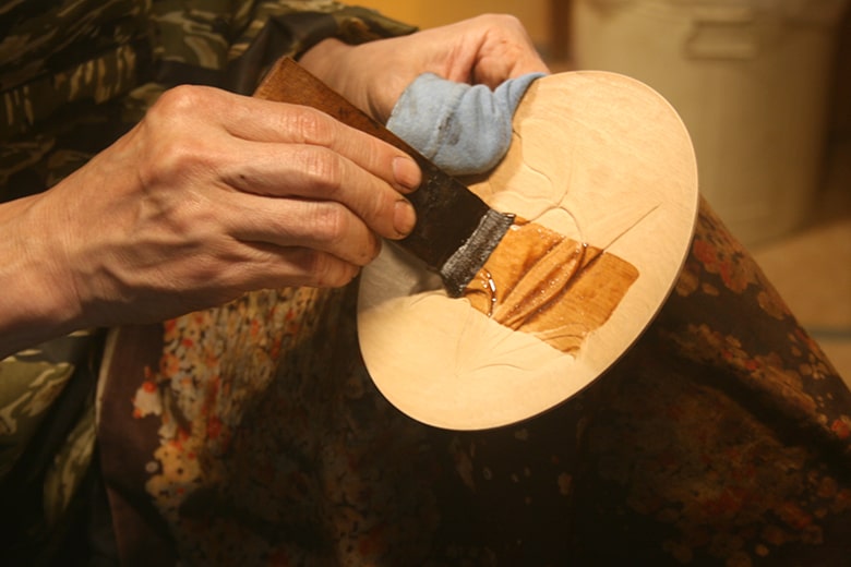 Japanese Lacquer-finished Kamakura-bori Wood Carving under Kyukei Goto