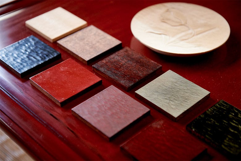 Japanese Lacquer-finished Kamakura-bori Wood Carving under Kyukei Goto