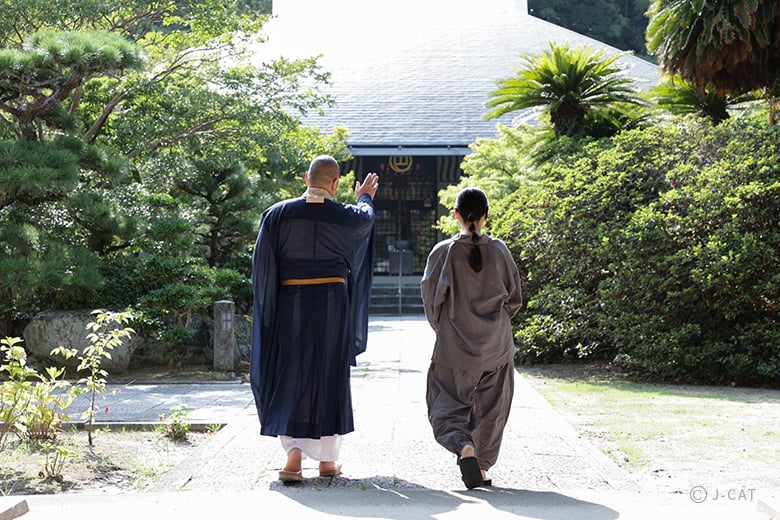 The Spirit of Zen through Vegetarian Devotional Cuisine and Zazen ...