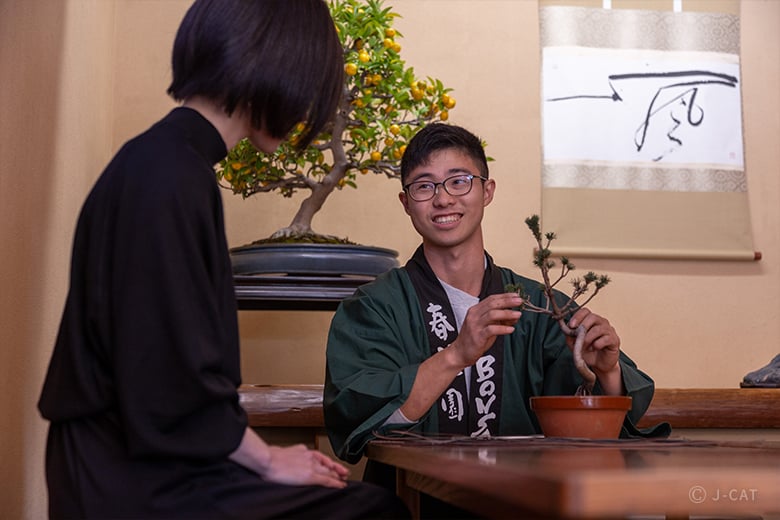 Bonsai Creation and Tea Ceremony at Master Kunio Kobayashi’s Shunkaen ...