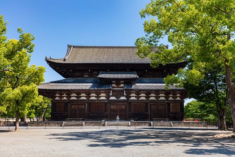 Exclusive Private Tour of Toji Temple, a World Heritage Site, with a ...